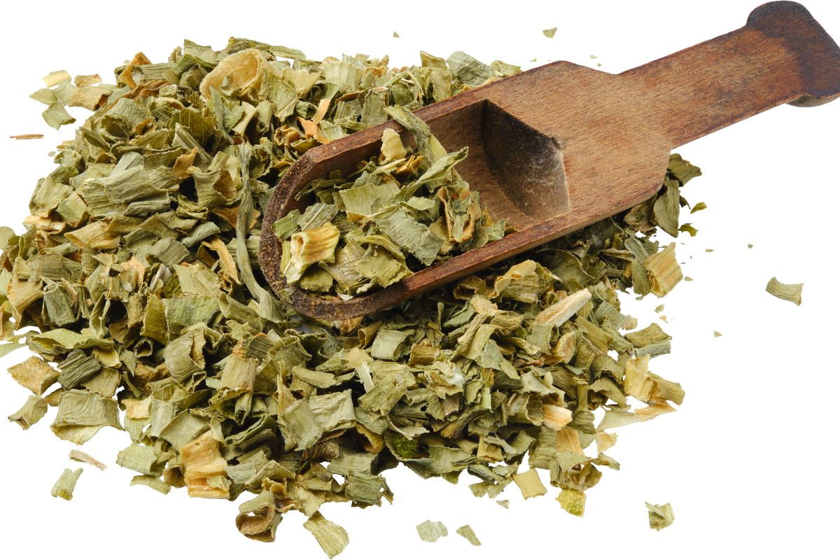 7 Surprising Ways To Use Dry Scallions And How To Dry Them