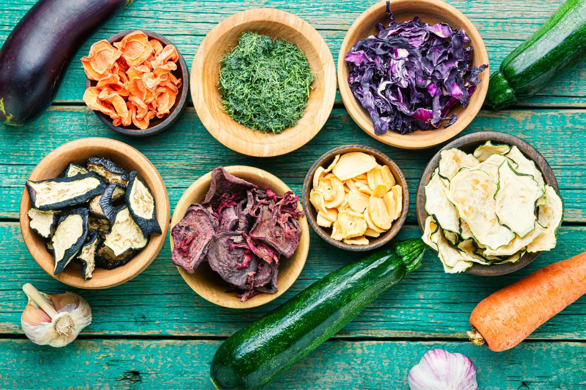 9 Incredible Benefits Of Dehydrating Food