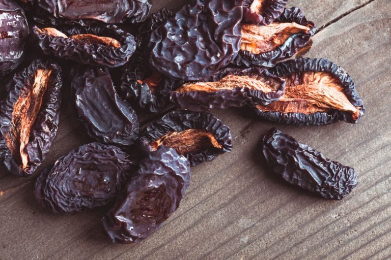 Storing Dried Fruit: Do Prunes Need To Be Refrigerated?