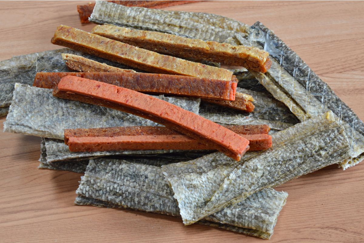 Dehydrating Seafood For Snacks And Drying Fish